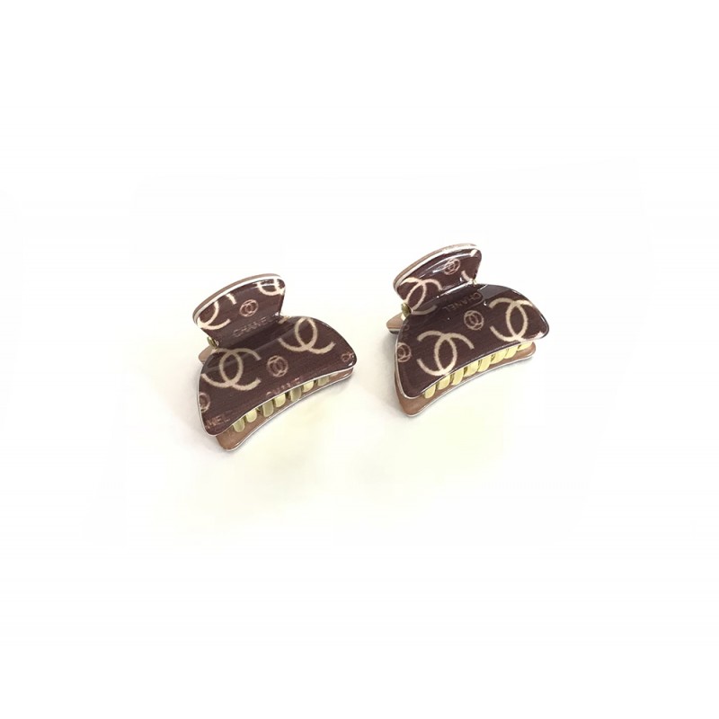 Chanel Women Hair Clip Set